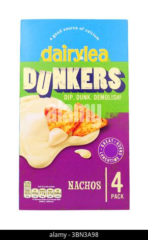 Dairylea cheese spread dunkers with nachos in a 172g pack containing ...