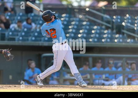 Colin Summerhill (12) of the Inland Empire Cherubs in the field against ...