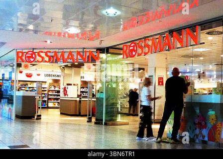 Rossmann Drogerie Filiale - gesehen am 21.09.2025 in Kühlungsborn ...