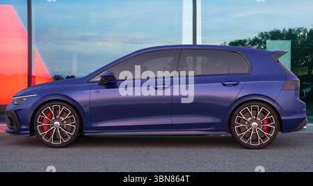 Volkswagen Golf 8R Facelift in front of the car showroom Stock Photo ...