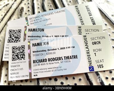 Tickets and receipt to the Broadway Musical "Hamilton", Richard Rodgers ...