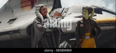 Ahsoka (2023) Hera Syndulla (Mary Elizabeth Winstead), Ahsoka Tano ...