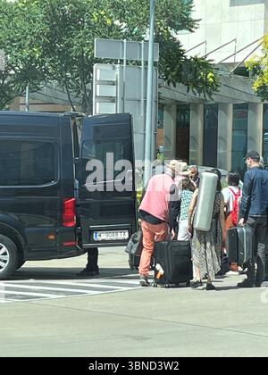 US-actor Bill Murray arrives in Vienna, Austria, on 30 June 2025 ...