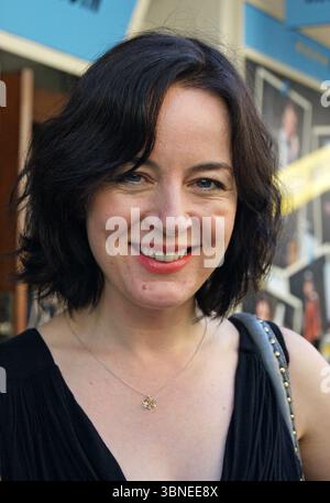Amanda Drew out and about in Londons - 20 August 2011 Stock Photo - Alamy