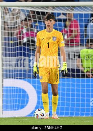BRATISLAVA - England U21 goalkeeper James Beadle (c) at the National ...