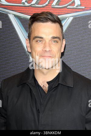 Robbie Williams at the premiere of 'Cars 2' in Munich - 28 July 2011 ...