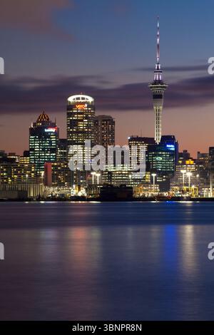Skyline of Auckland showing the Sky tower, Auckland, North Island, New ...