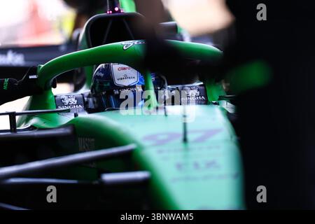 #97 Paul Aron (EST) Stake F1 Team Kick Sauber (CHE) Sauber C45/Ferrari ...