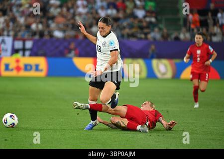 Giovanna HOFFMANN (GER), action, duels. Football UEFA Women's EURO 2025 ...