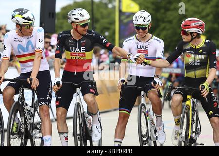 Spanish Ivan Romeo of Movistar Team and American Neilson Powless of EF ...
