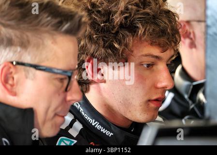 12/7/2025 - Andrea Kimi Antonelli (ITA) - Mercedes-AMG PETRONAS F1 Team ...