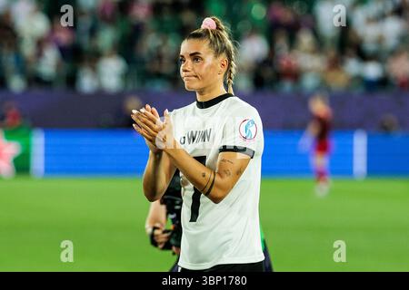 Selina Cerci (Deutschland, #15), Giulia Gwinn (Deutschland, #07), Klara ...
