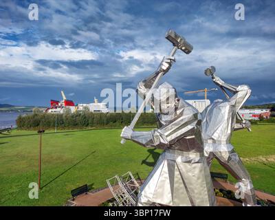 The Caledonian MacBrayne (CalMac) ferry Glena Rosa under construction ...