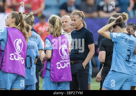 LUZERN- Holland coach Andries Jonker during the European Championship ...