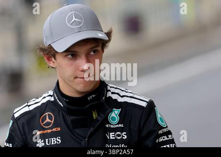 12/7/2025 - Andrea Kimi Antonelli (ITA) - Mercedes-AMG PETRONAS F1 Team ...