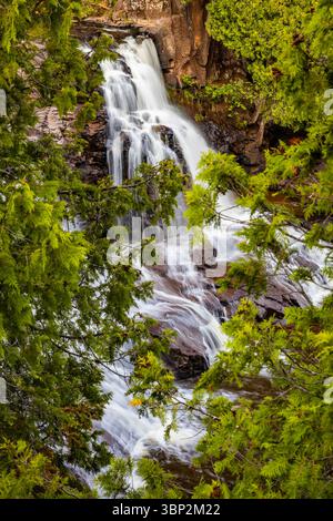A scenic view of the Upper Falls at Gooseberry Falls State Park Stock ...