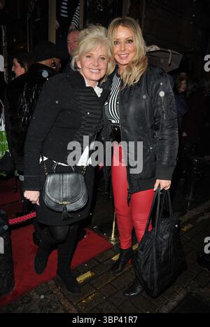 Sally Meen and Carol Vorderman at the "Noises Off" play press night ...