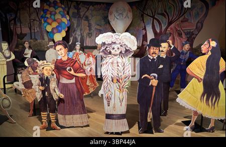Dream of A Sunday Afternoon in the Alameda Central Mural Museum by ...