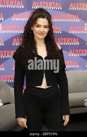 Merve Cakir, Schauspielerin, zu Gast beim Panel-Talk anläßlich des ...