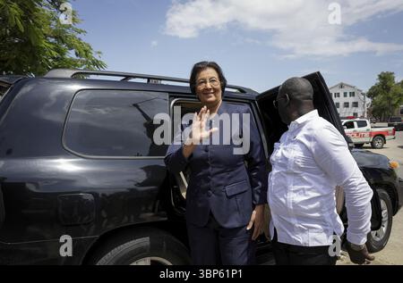 PARAMARIBO - Surinamese President Jennifer Geerlings-Simons (2nd R ...