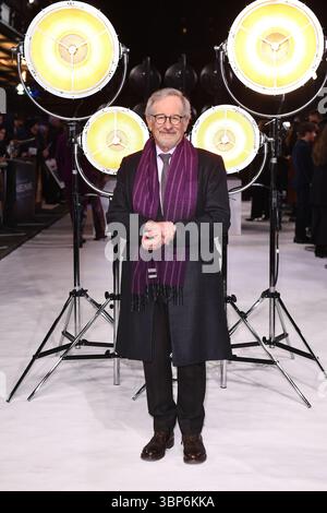LONDON, ENGLAND - JANUARY 18: Steven Spielberg attending the UK ...