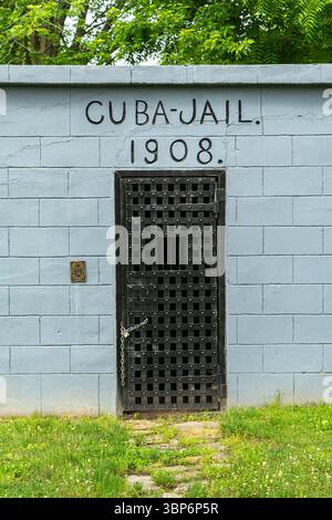 The historic 1908 Cuba City Jail. located on Route 66 in Cuba, Missouri ...