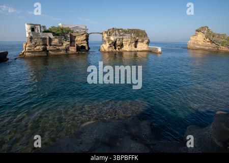 Parco Sommerso di Gaiola, Posillipo, Napoli, Campania Stock Photo - Alamy