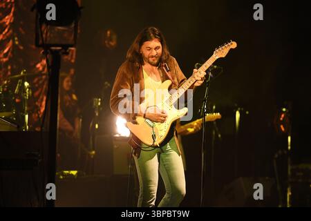 LONDON, ENGLAND - APRIL 26: Sam Teskey and Josh Teskey of ‘The Teskey ...