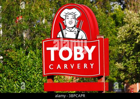 Toby Carvery signage at the Toby Carvery in Oulton,Leeds,West Yorkshire ...