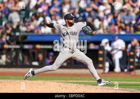 New York Yankees pitcher Devin Williams throws during the seventh ...