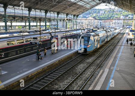 FRANCE RHONE (69) LYON. DOCK DU RHONE, DISTRICT OF CROIX ROUSSE Stock ...
