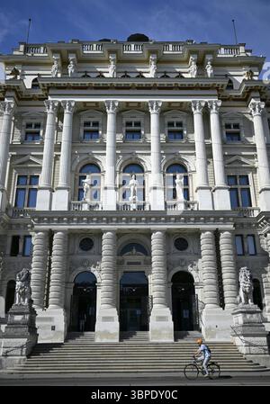 THEME PICTURE - Illustration Law/Justice: Justizpalast - The Vienna ...