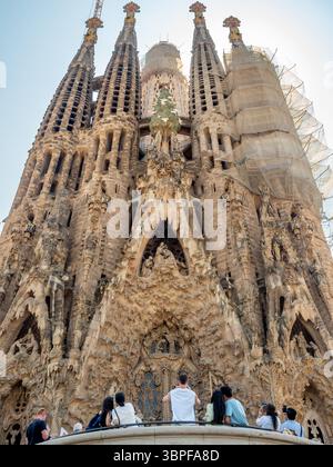Basilica of La Sagrada Familia, Nativity Façade, Barcelona, Catalonia ...