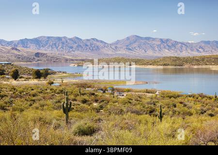 view from Highway 188 across Theodore Roosevelt Lake, USA, Arizona ...
