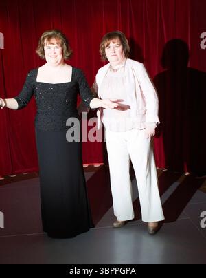 Susan Boyle unveiling her waxwork at a photocall to mark the opening of ...