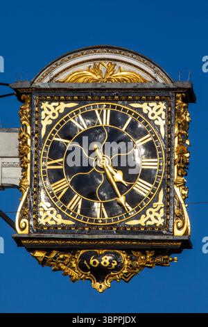 The beautiful clock on the exterior of the Guildhall in Guildford ...