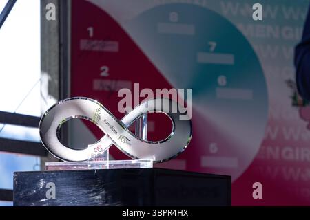 Trophy Luce Infinita. Stage 9 of the Giro d’Italia Women, from Saluzzo ...