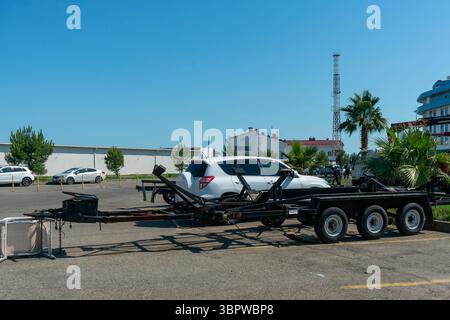 Trailer trolley for transporting boats and motorboats. Boat trailer in ...