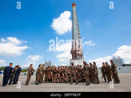 North Korean female soldiers posing in front of the Juche tower, DGC ...