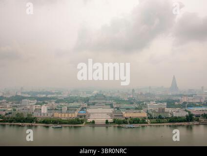 City skyline and Taedong river, DGC, Pyongyang, North Korea Stock Photo ...
