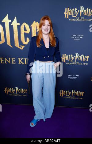 Lilly Charlotte Dreesen beim 10 Jahre Jubilaeums Event vom „Harry ...