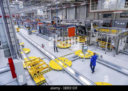 Mercedes-Benz subsidiary ACCUMOTIVE is setting a major milestone in ...