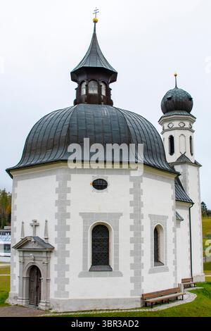 Seefeld in Tirol: church Seekirche, cross-country skiing piste ...