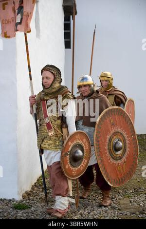 Roman soldiers and Standard Bearer from the late 2nd early 3rd century ...