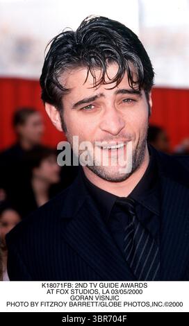Jan. 1, 2011 - 2ND TV GUIDE AWARDS.FOX STUDIOS, LA, CA 3/5/2000..JENNA ...