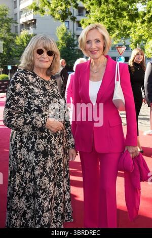 Nibelungen-Festspiele 2025. Alice Schwarzer und Petra Gerster bei der ...