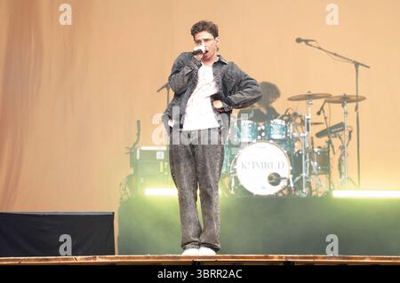 Kamrad live bei der Konzertreihe Moon&Stars 2025 auf der Piazza Grande ...
