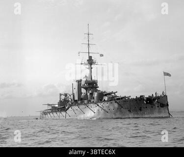HMS Audacious of the Royal Navy 1914 Stock Photo - Alamy