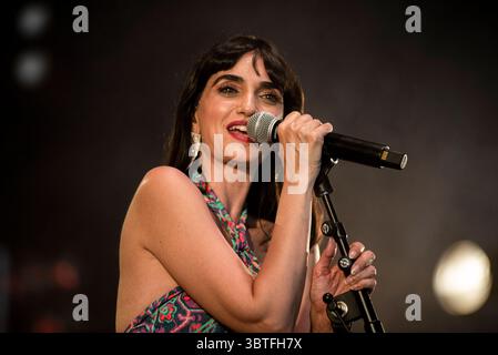 Liraz Charchi; actrice; chanteuse; danseuse; israélienne. actress ...