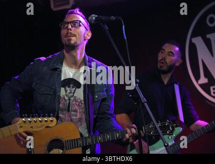 Mike Montali and Chris Urriola perform with the Hollis Brown band at ...